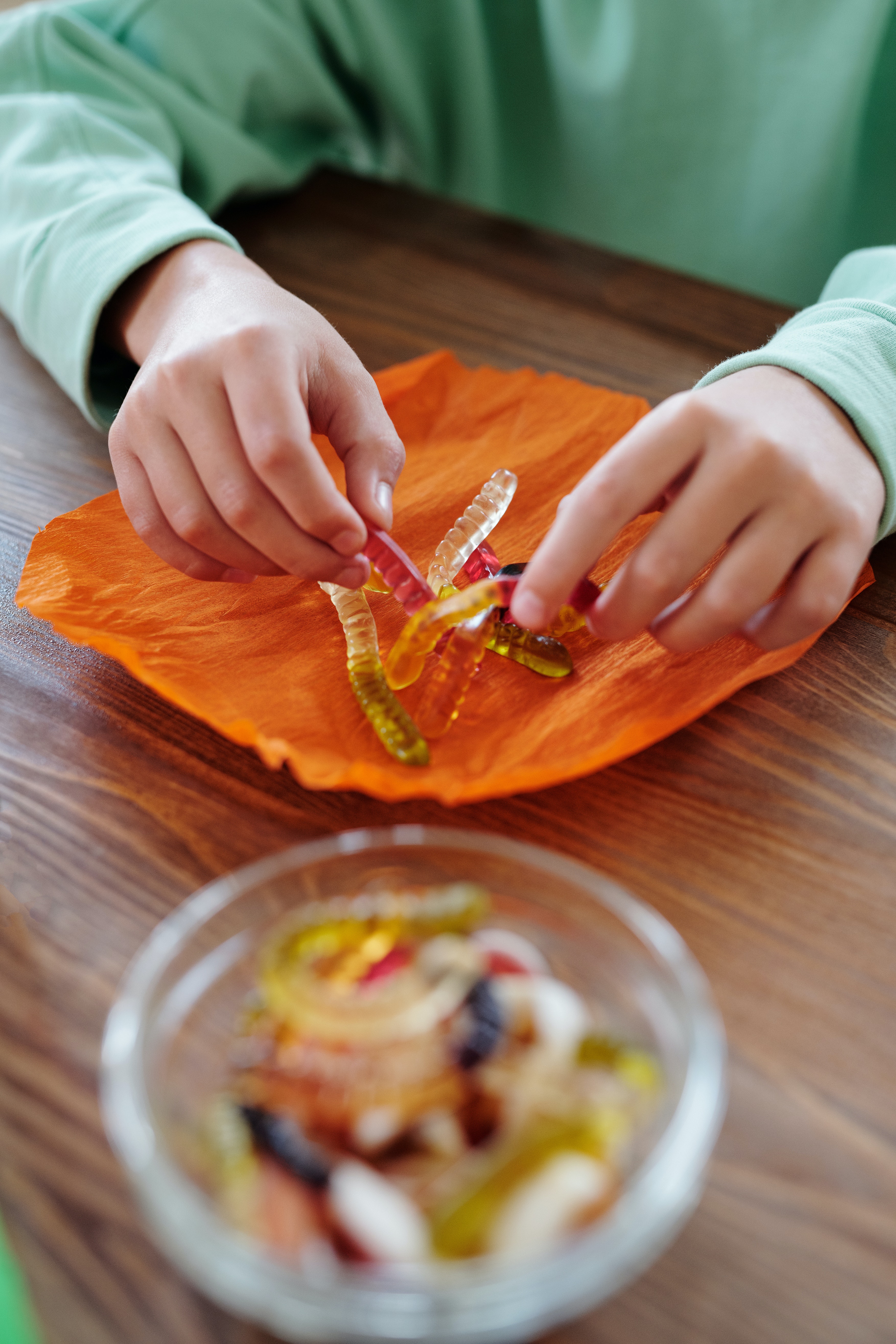 Wondering Which Halloween Treats Are Best For Your Child’s Teeth ...